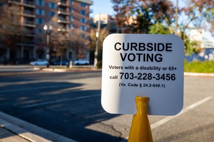 41 Curbside voting Stock Pictures, Editorial Images and Stock Photos ...