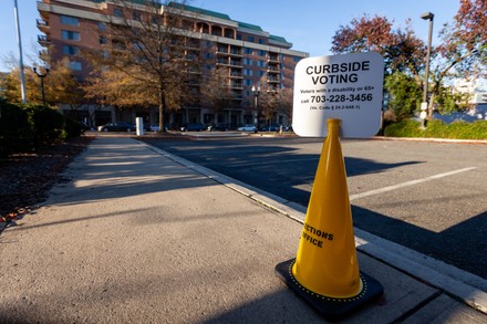 41 Curbside voting Stock Pictures, Editorial Images and Stock Photos ...