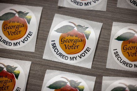 250 Georgia voting lines Stock Pictures, Editorial Images and Stock ...