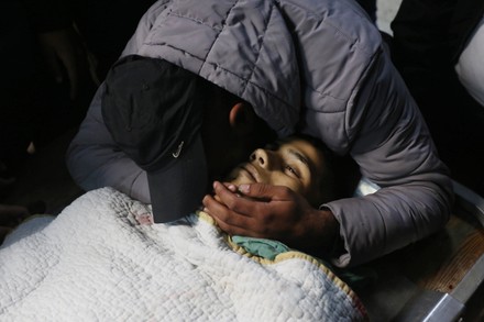 Relatives Palestinian Mahdi Hashash 15 Shot Editorial Stock Photo ...