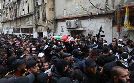 Mourners Carry Body Palestinian Mahdi Hashash Editorial Stock Photo ...