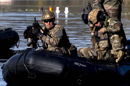 On Occasion 75th Anniversary Army Divers Editorial Stock Photo - Stock ...