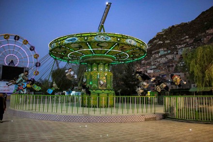 Afghans Visit Amusement Park Kabul Afghanistan Editorial Stock Photo ...