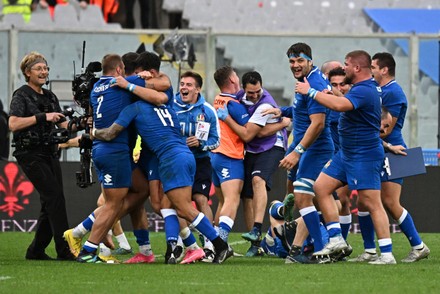 Players Italy Celebrate Fans After Winning Editorial Stock Photo ...