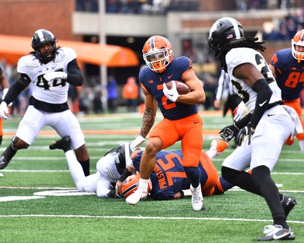 __COUNT__ NCAA Football Illinois vs Purdue, Champaign, USA - 12 Nov ...