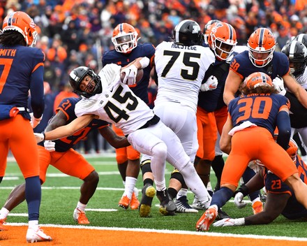 __COUNT__ NCAA Football Illinois vs Purdue, Champaign, USA - 12 Nov ...