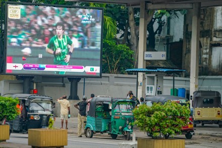 Sri Lankan Cricket Fans Watching T20 Editorial Stock Photo - Stock ...