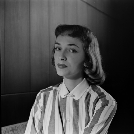 65 1950s homemaker Stock Pictures, Editorial Images and Stock Photos ...