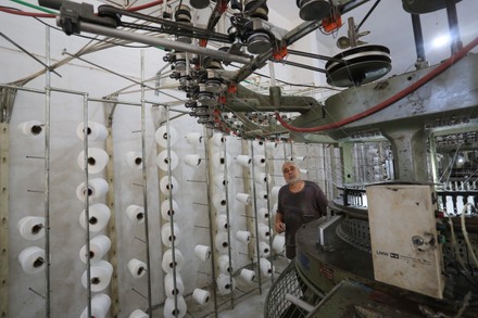 20,000 Factory work Stock Pictures, Editorial Images and Stock Photos ...