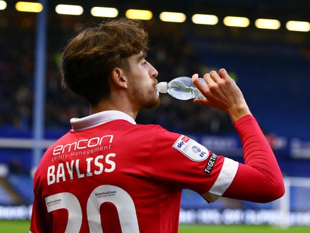 250 imágenes de Tom bayliss - Imágenes de stock, imágenes editoriales y ...