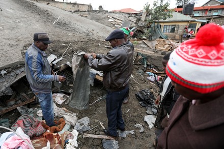Poeple Gather Scene Sixstorey Building Collapse Editorial Stock Photo ...