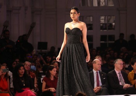 Model Walks Runway Presenting Creation Charini Editorial Stock Photo ...