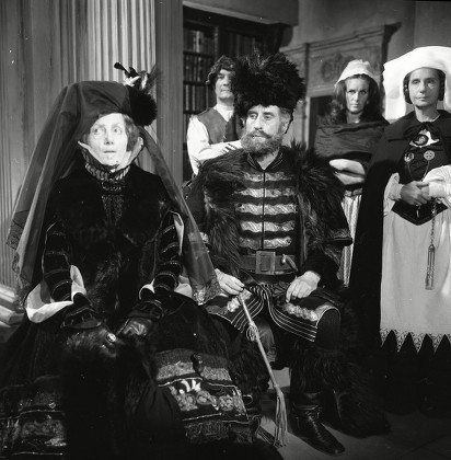 Ingrid Pitt Countess Elisabeth Maxwell Craig Editorial Stock Photo ...