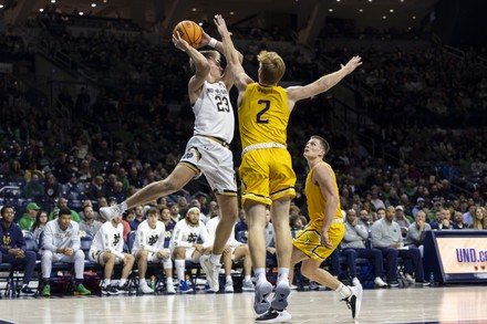 Notre Dame Guard Dane Goodwin 23 Editorial Stock Photo - Stock Image ...