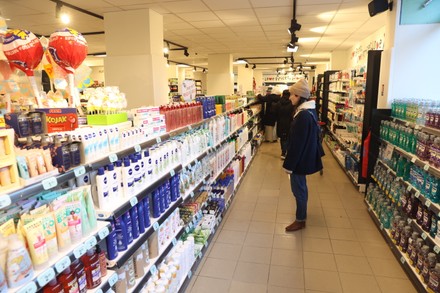 Spanish Discounter Primaprix Opens Second French Editorial Stock Photo ...