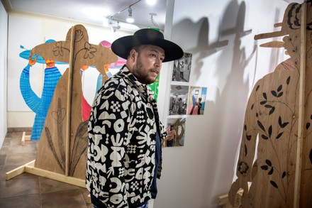 Salvadorian Artist Studio Lenca Displays His Editorial Stock Photo ...