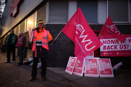 Members Communication Workers Union Cwu Picket Editorial Stock Photo ...