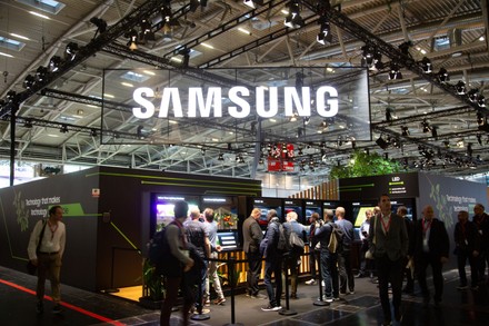 Samsung Electronicasemicon Europe Fair Worlds Leading Editorial Stock ...