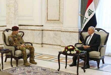 Iraqi President Abdul Latif Rashid Receives Editorial Stock Photo ...