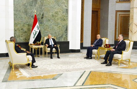 Iraqi President Abdul Latif Rashid Receives Editorial Stock Photo ...