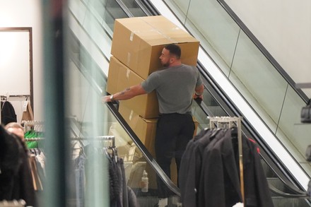 Staff Zara Store Leeds Prepare Ahead Editorial Stock Photo - Stock ...
