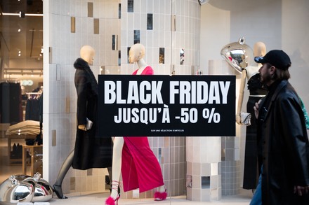 __COUNT__ Black Friday - Paris, France - 25 Nov 2022 Stock Pictures, Editorial Images and Stock ...