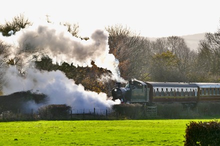 5526 Gwr 262t Polar Express Steam Editorial Stock Photo - Stock Image ...