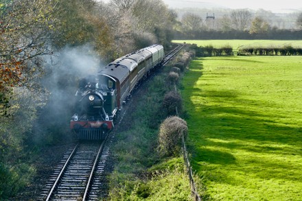 5526 Gwr 262t Polar Express Steam Editorial Stock Photo - Stock Image ...