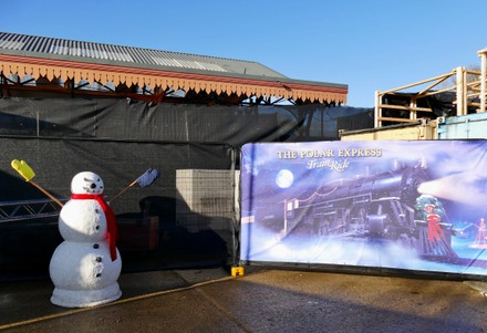 Entrance Station Wallingford Polar Express Banner Editorial Stock Photo ...