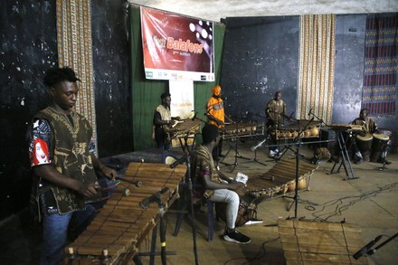 Members Group Balafonists Keybaphone Perform During Editorial Stock ...