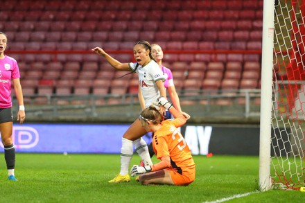 Lenna Gunningwilliams Tottenham Hotspur Gets Tangled Editorial Stock ...