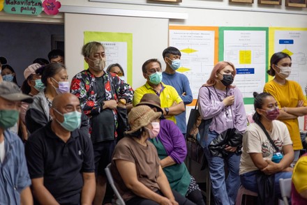 View Attentive Local Indigenous Residents Observing Editorial Stock ...