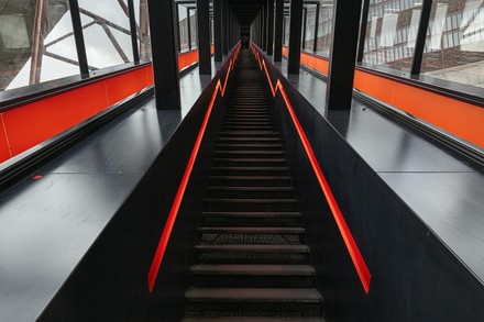 27 Airplane staircase Stock Pictures, Editorial Images and Stock Photos ...