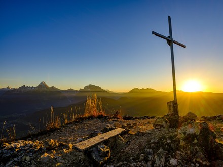 Rauher Kopf Summit Cross Sunset Background Editorial Stock Photo ...
