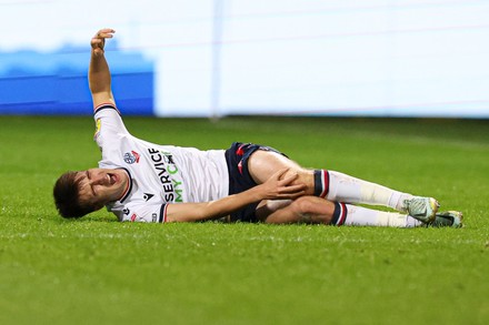 George Thomason Bolton Wanderers Injures Himself Editorial Stock Photo ...