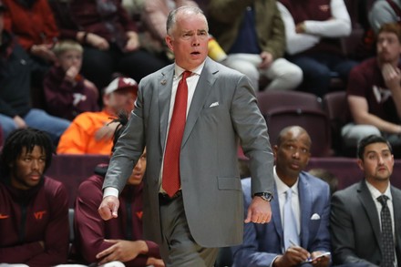 __COUNT__ NCAA Basketball Minnesota vs Virginia Tech, Blacksburg, USA ...