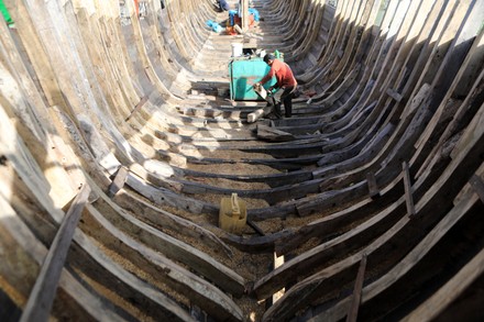 Workers Build Boats Wood Traditional Shipbuilding Editorial Stock Photo ...