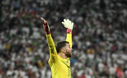 Matt Turner Goalkeeper United States Reacts Editorial Stock Photo ...