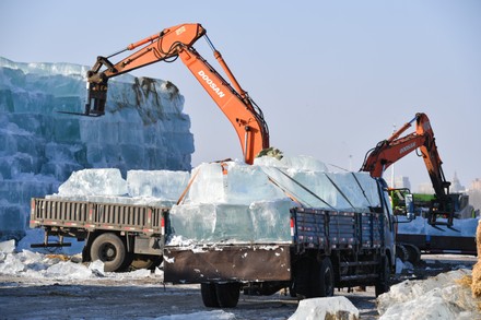 Engineering Vehicles Lift Ice Construction Site Editorial Stock Photo ...