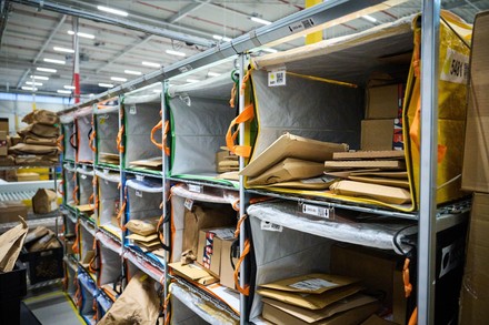 2,000 Sorting center Stock Pictures, Editorial Images and Stock Photos ...