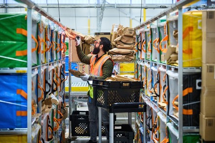 2,000 Sorting center Stock Pictures, Editorial Images and Stock Photos ...