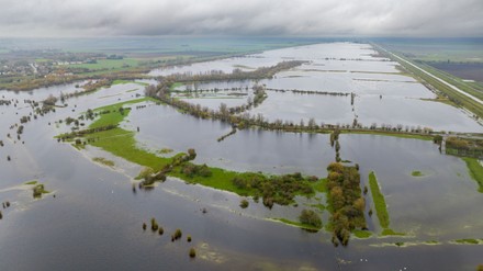 40,000 Heavy flooding Stock Pictures, Editorial Images and Stock Photos ...