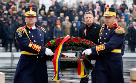 Two Romanian Presidential Honor Guard Soldiers Editorial Stock Photo ...