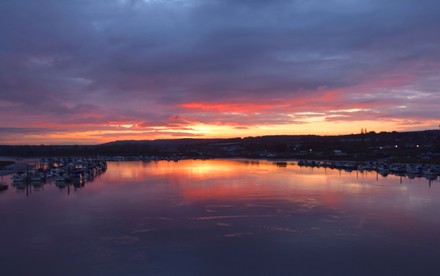 First Sunset December Above River Medway Editorial Stock Photo - Stock ...