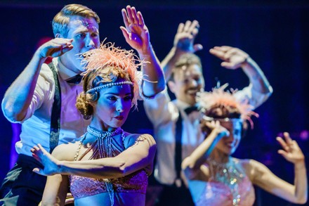 Actors Perform During Gala Premiere Berlin Editorial Stock Photo ...