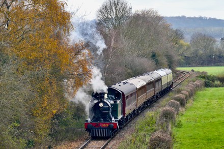 5526 Gwr 262t Polar Express Steam Editorial Stock Photo - Stock Image ...
