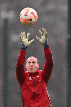 Goalkeeper Pauline Camille Peyraudmagnin 16 Juventus Editorial Stock ...