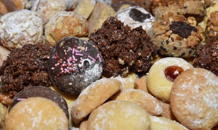 Biscuits Christmas Biscuits Christmas Biscuits Pastries Editorial Stock ...