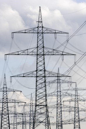 500 Overhead transmission line Stock Pictures, Editorial Images and ...
