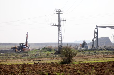 Israeli Military Remove Karni Crossing Eastern Editorial Stock Photo ...